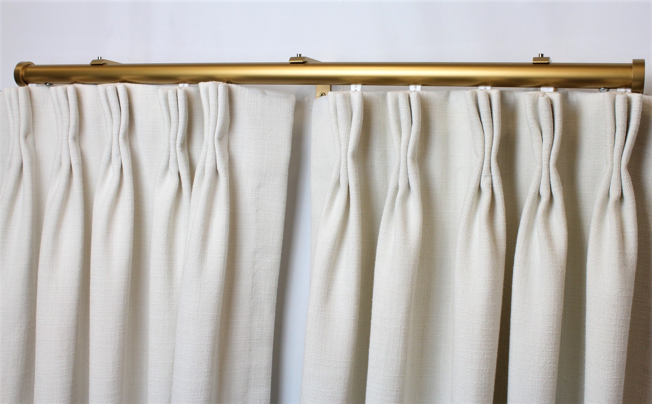 1 Inch Traversing Channel Track Round Drapery Rod Set- Includes Curtai ...